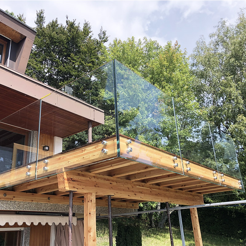 balcon bois - construction exotique